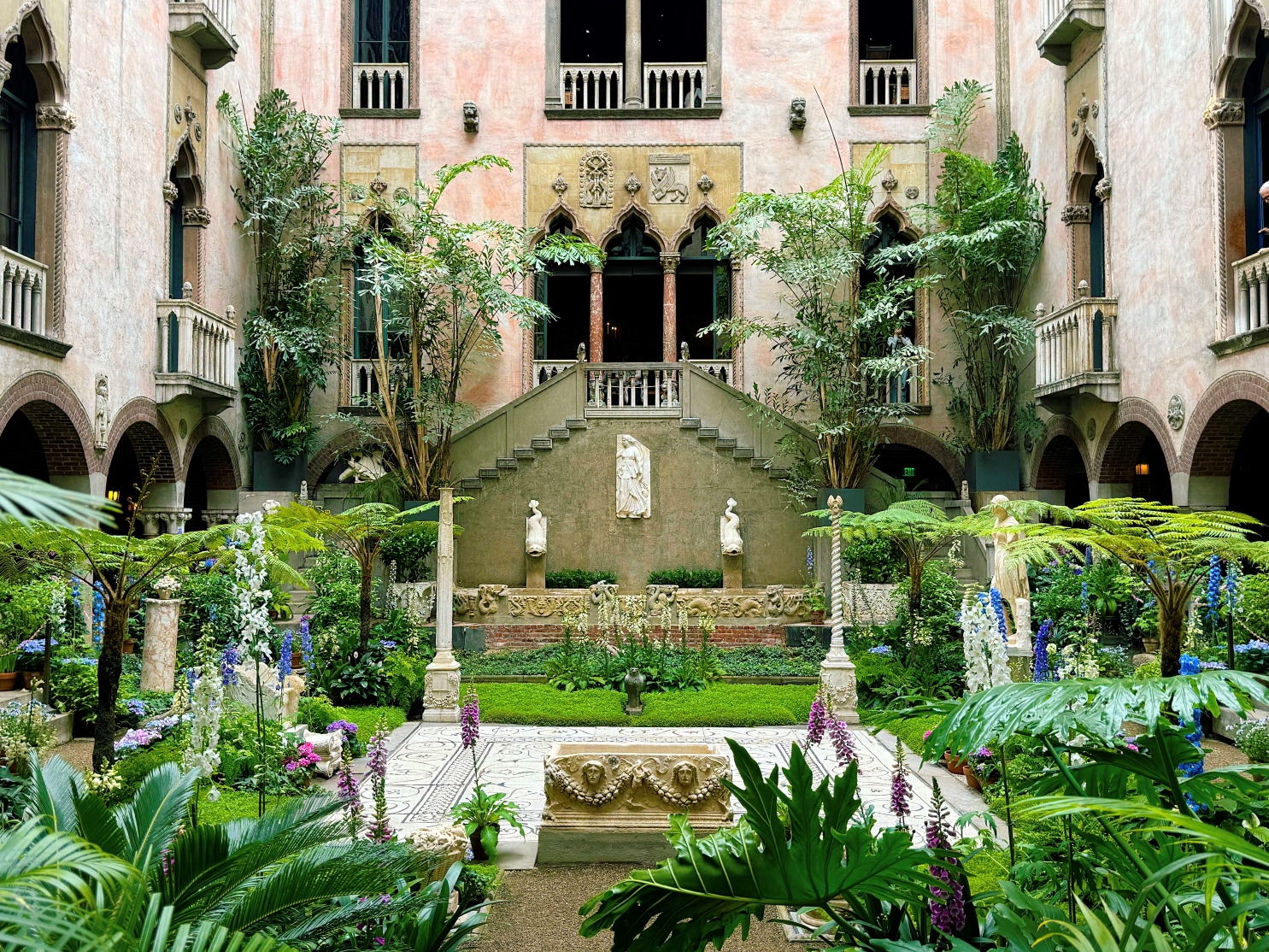 설레는 여행의 시작, with. Tamice